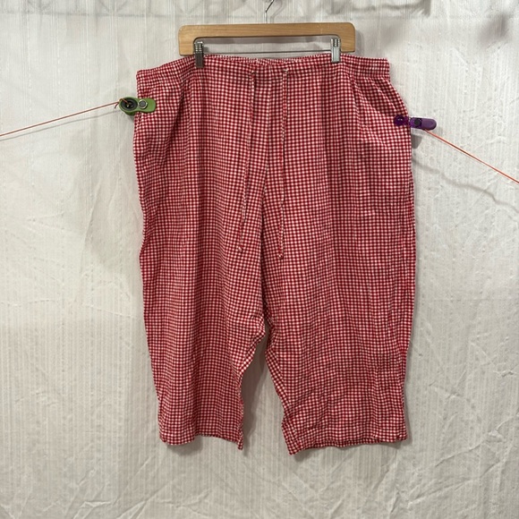White Stag | Pants & Jumpsuits | Vintage White Stag Gingham Capris ...